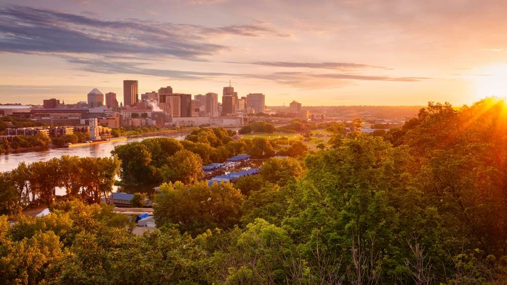 Is Minnesota a Good Place to Live? | 🚣 Everything to Know Before Moving ...